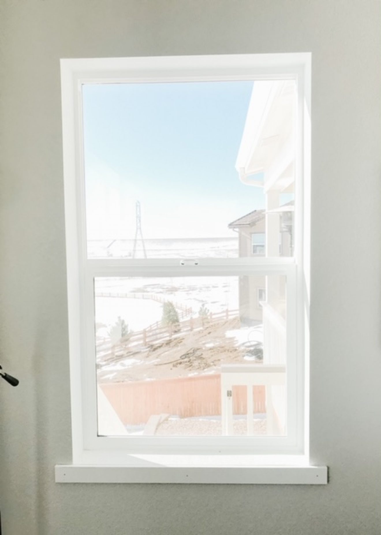 How To Make DIY Window Casings - Sprucing Up Mamahood