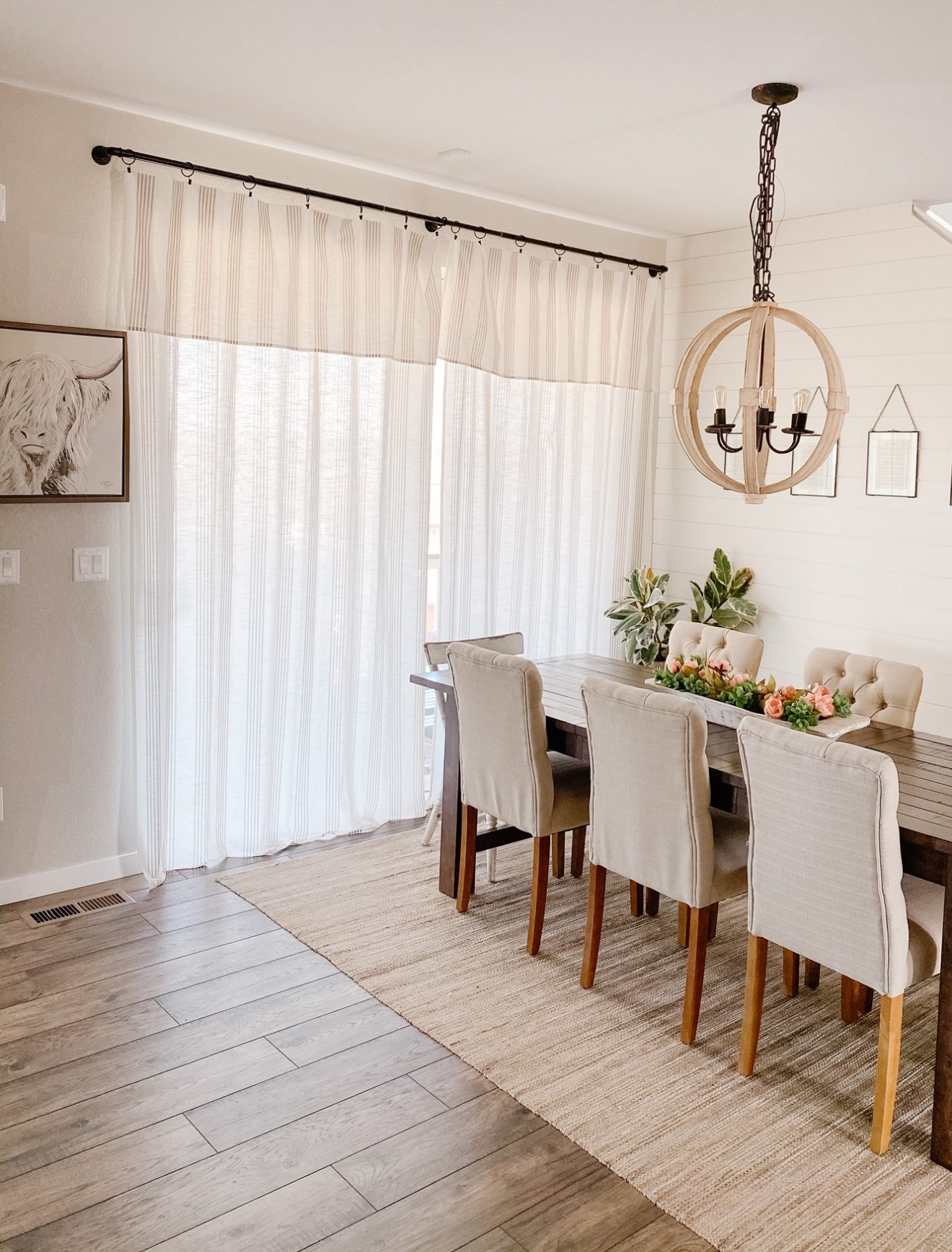 DIY Cheap Tablecloth Curtains - Sprucing Up Mamahood