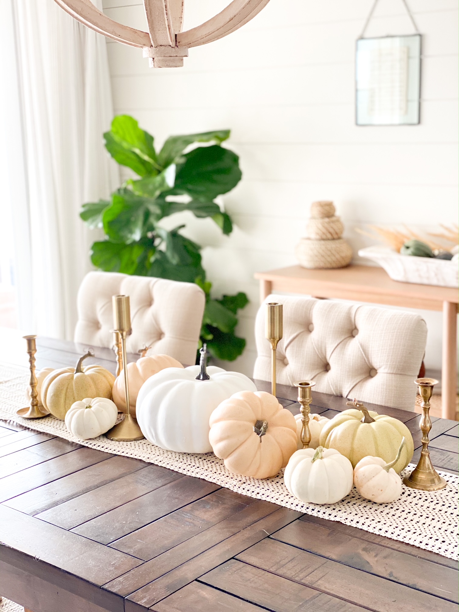 Simple Fall Centerpiece - Sprucing Up Mamahood