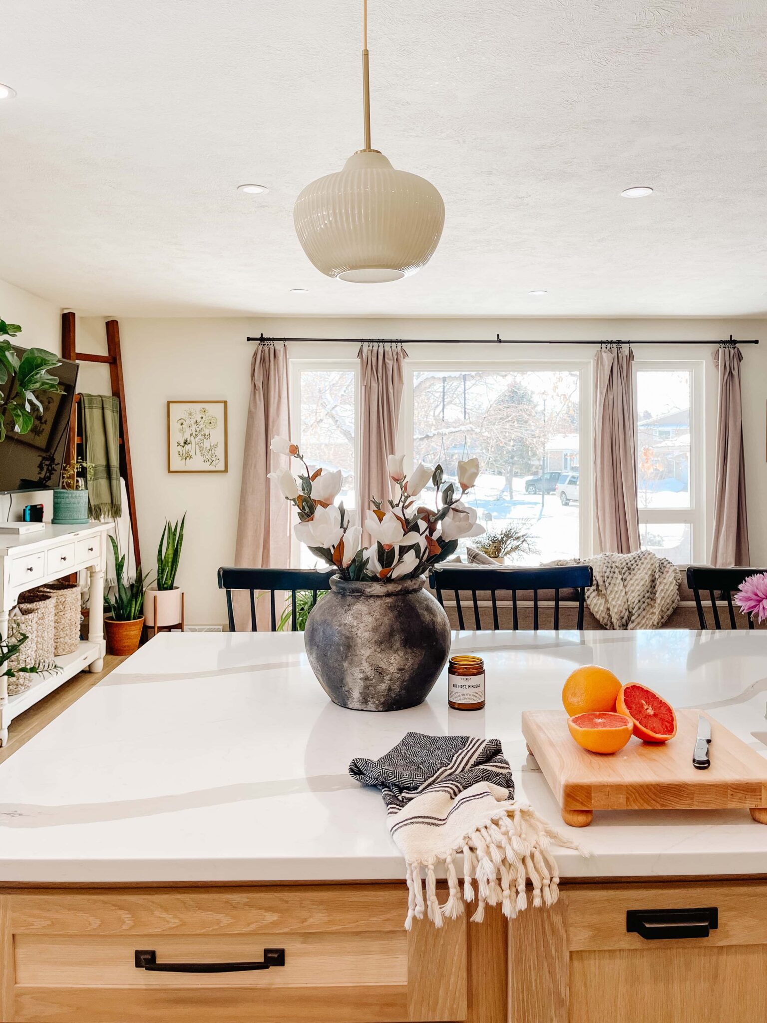 13 Easy and Functional Ways to Decorate your Kitchen Counters ...