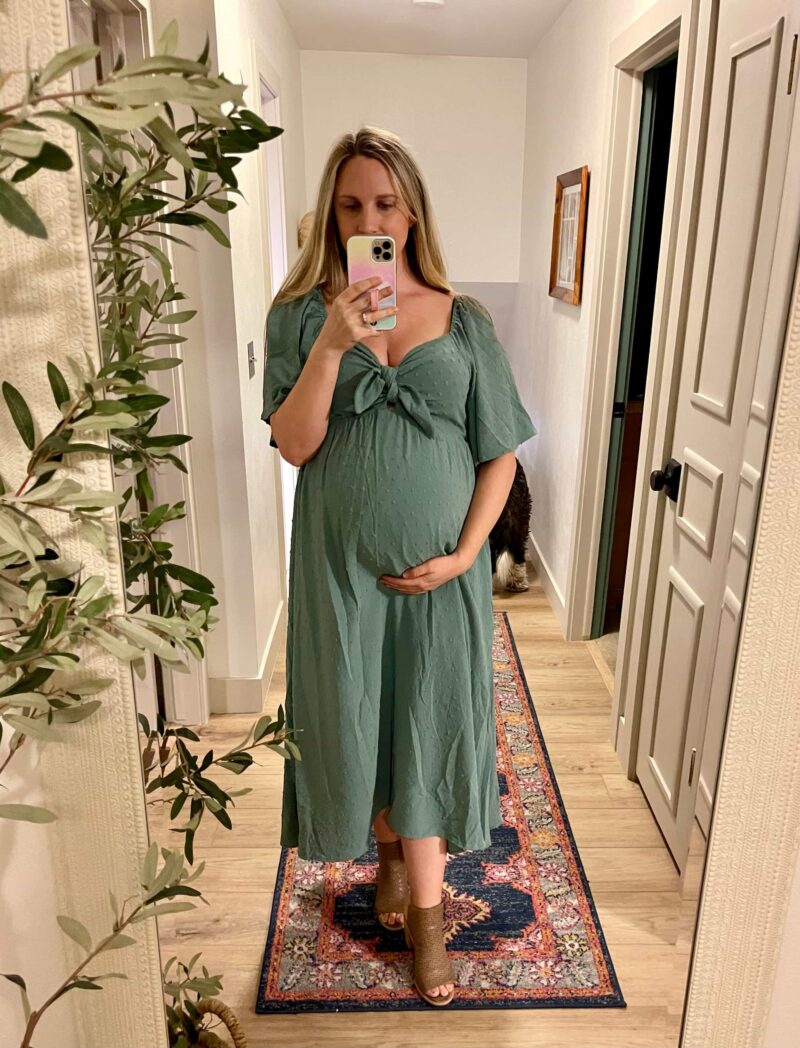 10 Third Trimester Must-Haves and Tips - Sprucing Up Mamahood