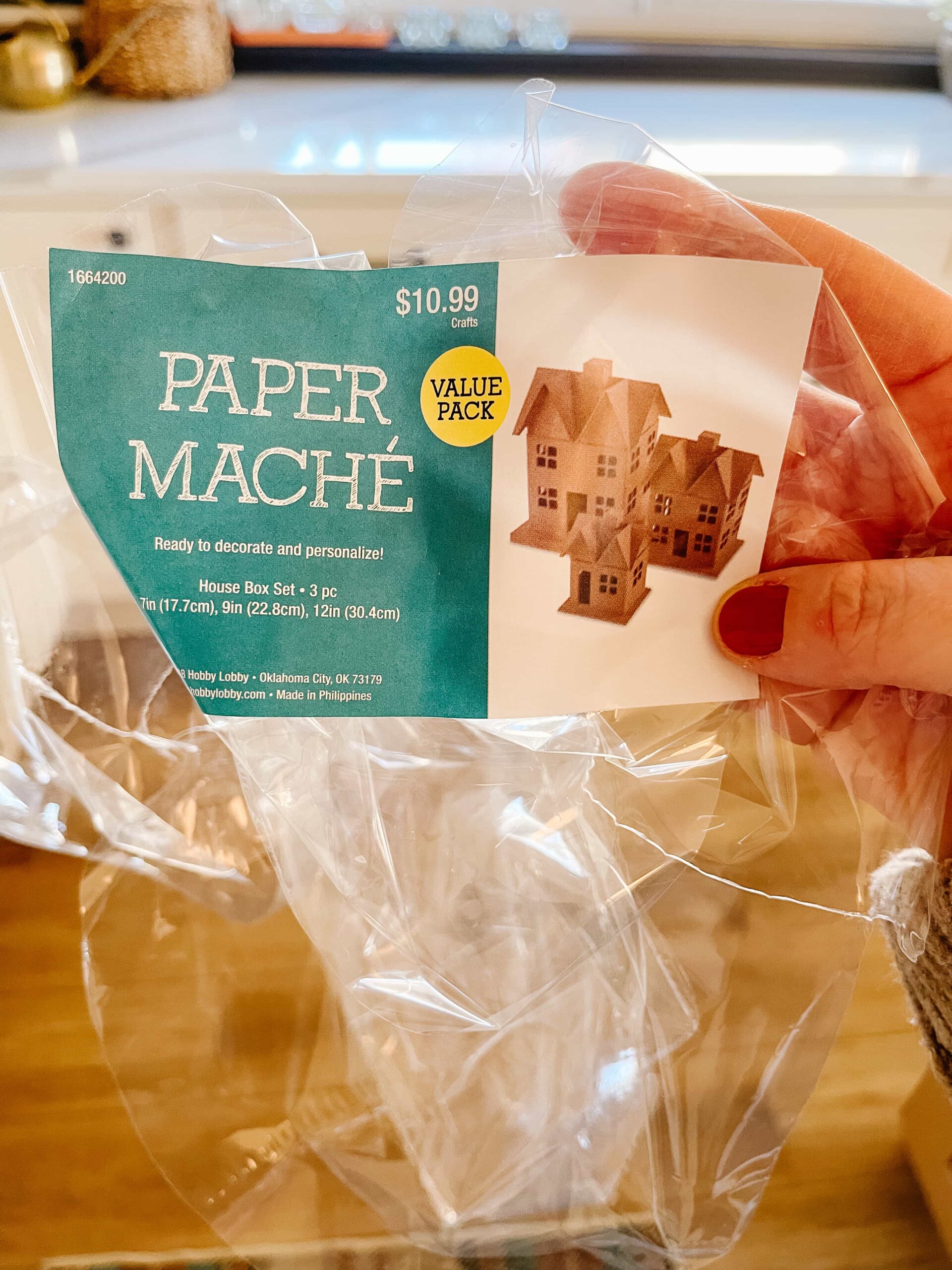 Easy DIY Gingerbread House Decor: Budget-Friendly Holiday Craft ...