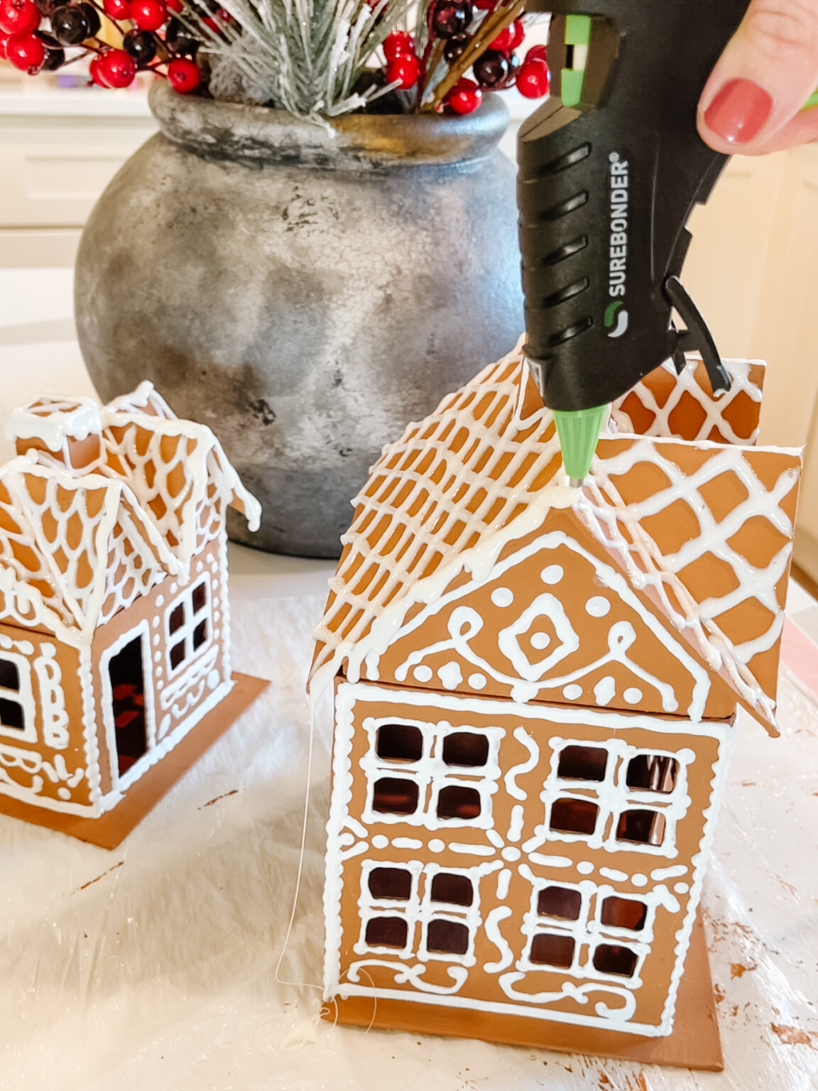 Easy DIY Gingerbread House Decor: Budget-Friendly Holiday Craft ...