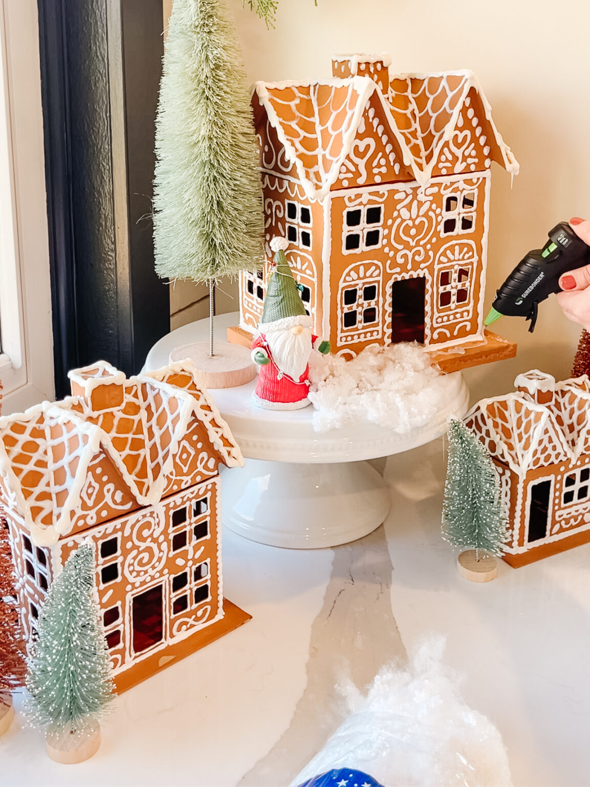 Easy DIY Gingerbread House Decor: Budget-Friendly Holiday Craft ...