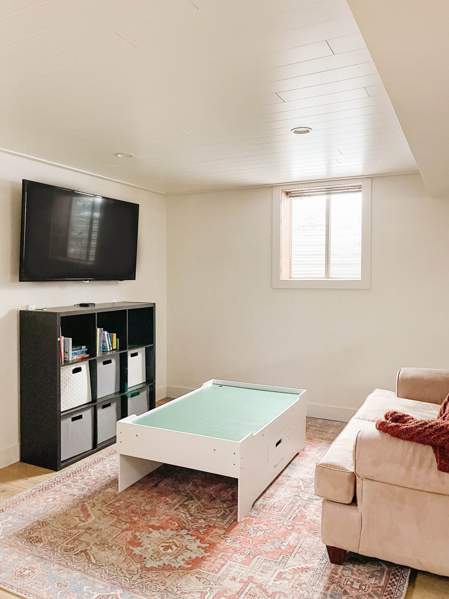 Easy Way to Update a Drop Ceiling - Sprucing Up Mamahood