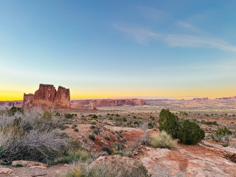 Moab Family Road Trip Itinerary | Best Hikes, Hotels & Travel Tips