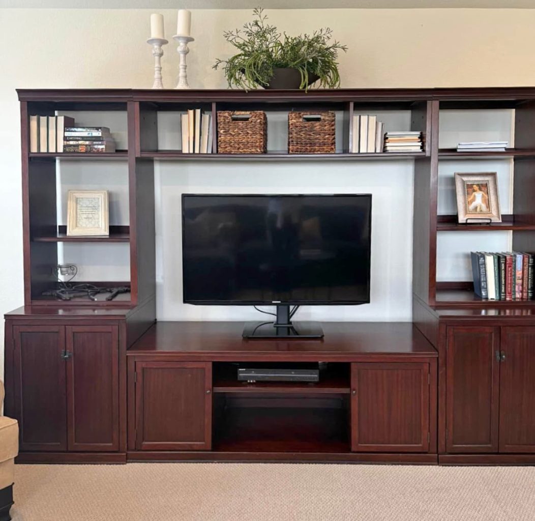 DIY Playroom Built-In Makeover: Our $100 Pottery Barn Entertainment ...